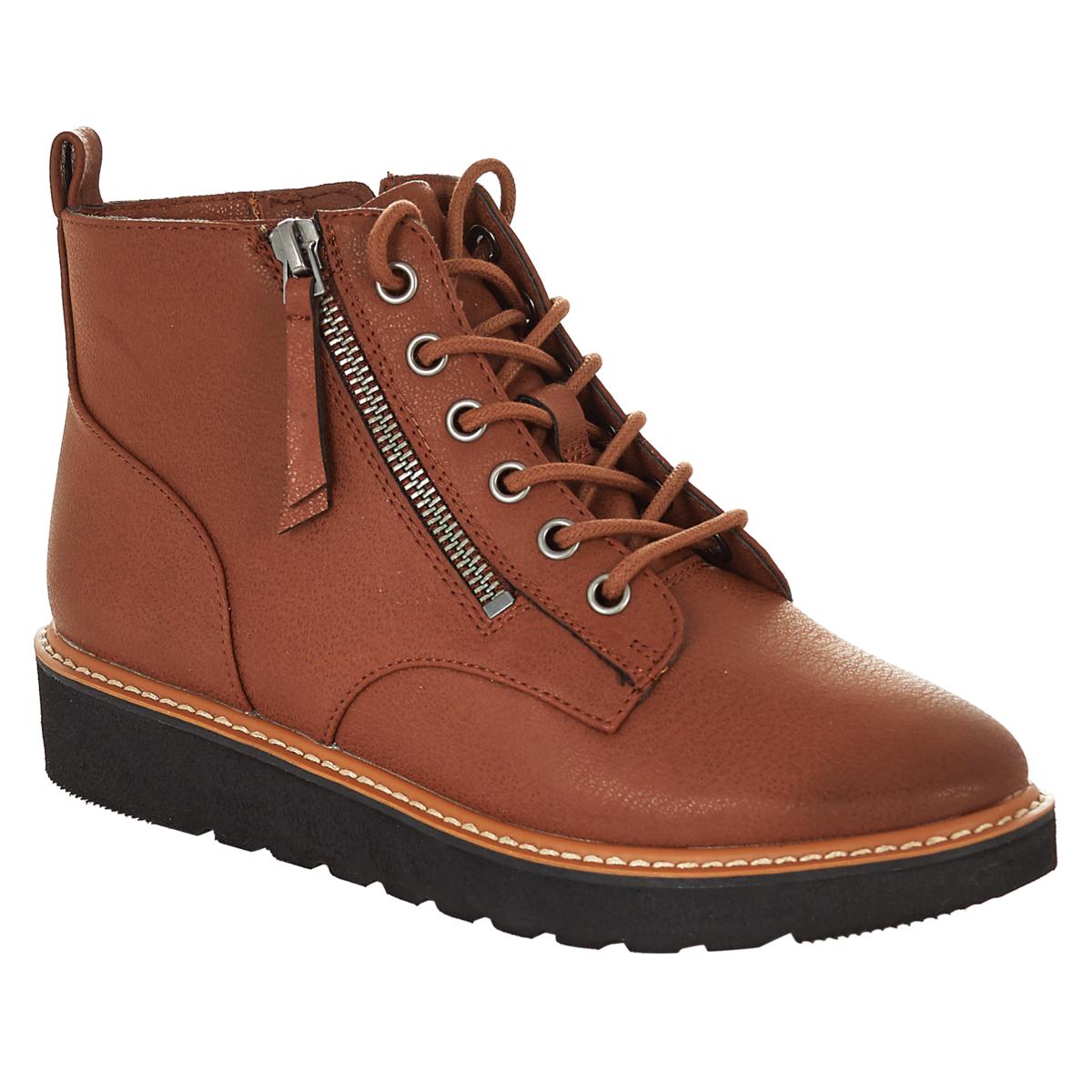 Naturalizer Eeva Boot with Zipper Detail – goSASS